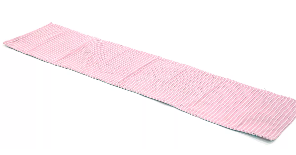 AKS Horizontal Line Tischläufer | Spiering