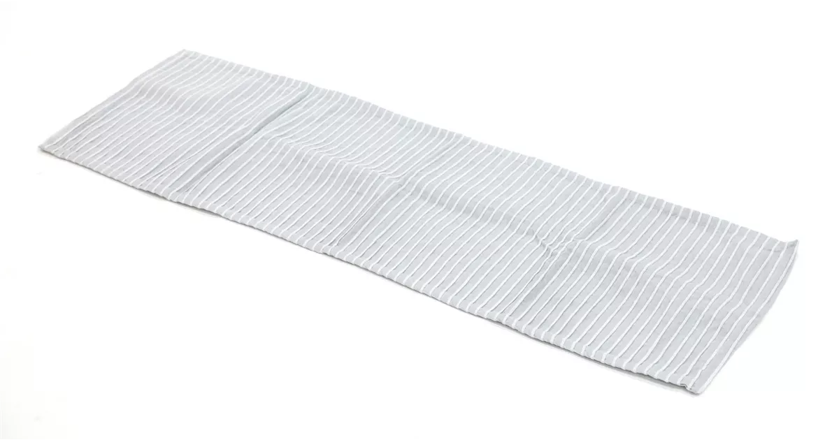 AKS Horizontal Line Tischläufer | Spiering